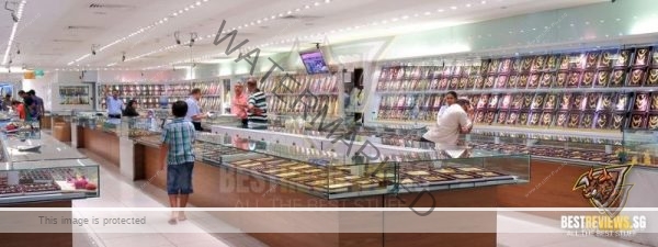 Mustafa Centre Ultimate Guide (2024) | Best Reviews SG